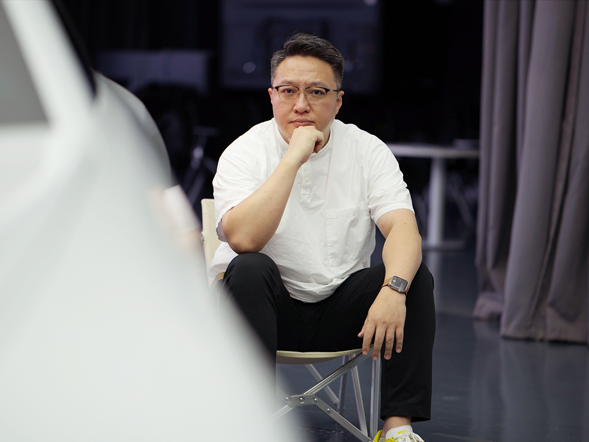 INTERVIEW WITH CHEN ZHENG - VICE PRESIDENT, GEELY AUTO GROUP - Auto&Design