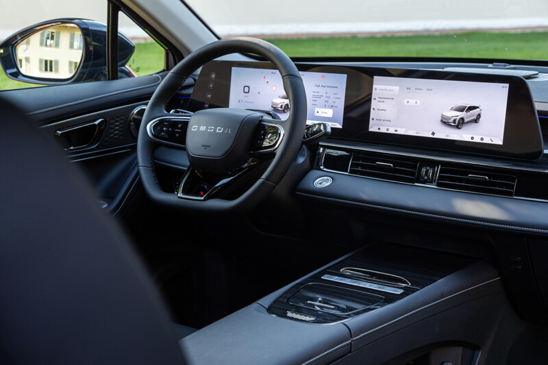 OMODA 5 DEBUTS WITH NEW INTERIORS - Auto&Design